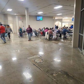 BANDWAGON BINGO HALL - Updated January 2026 - 17 Photos - 2151 Lemay ...