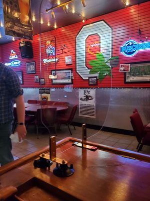 HAPPY HOUR INN - Updated January 2026 - 40 Photos - 124 W Water St, Oak ...