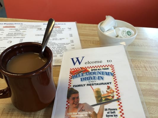 BLUE MOUNTAIN DRIVE IN & FAMILY RESTAURANT - 12 Photos & 34 Reviews ...