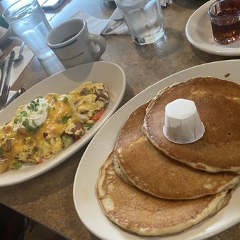 ISSAQUAH CAFE - Updated August 2024 - 560 Photos & 757 Reviews - 1580 ...