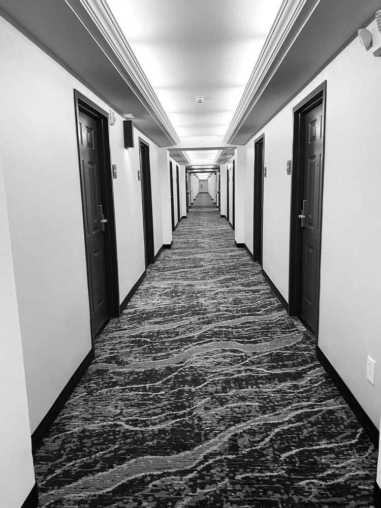 HOLIDAY INN REDDING - Updated January 2026 - 115 Photos & 148 Reviews ...