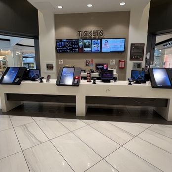 AMC DINE-IN SHOPS AT RIVERSIDE 9 - Updated December 2025 - 352 Photos ...