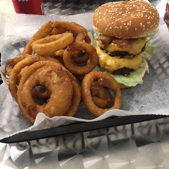 RAZORBACK - Updated December 2025 - 31 Photos & 34 Reviews - 3737 ...