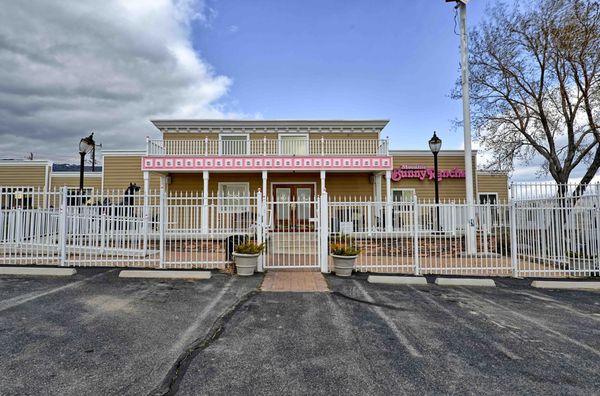 MOONLITE BUNNY RANCH - Updated November 2025 - 69 Photos & 54 Reviews ...