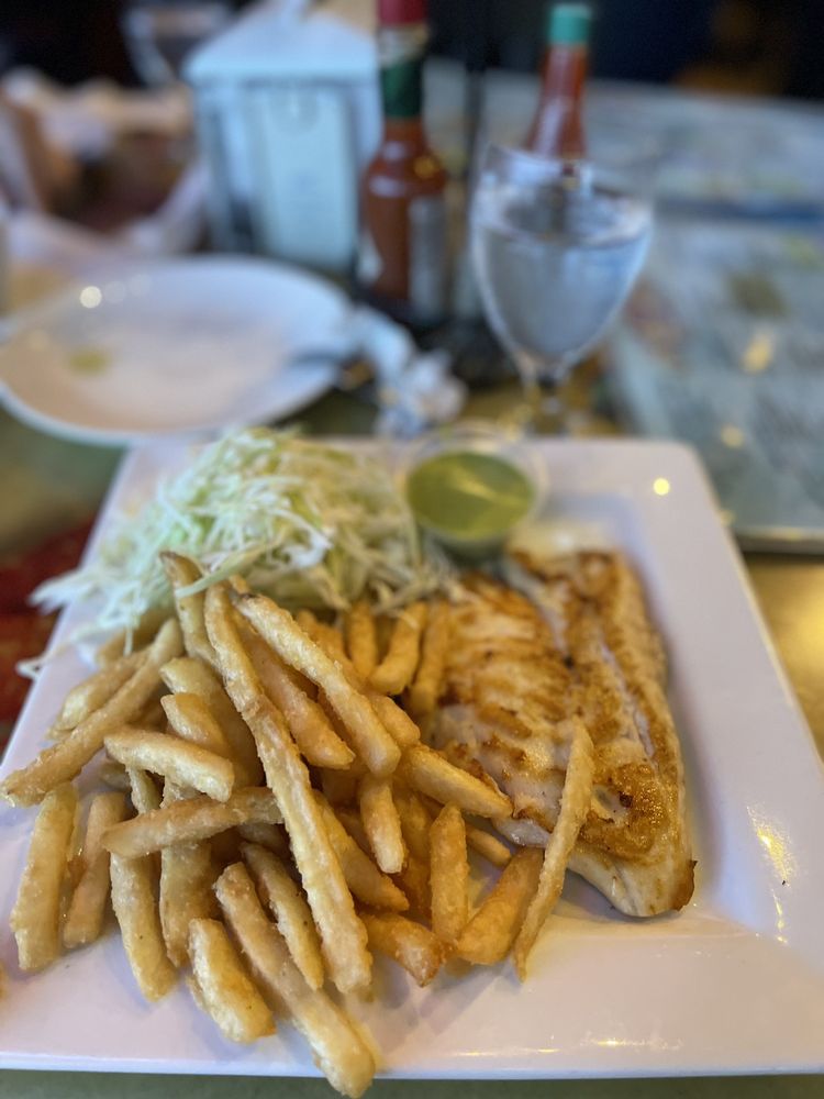 ADRIAN FISH MARKET & RESTAURANT - Updated November 2024 - 398 Photos ...
