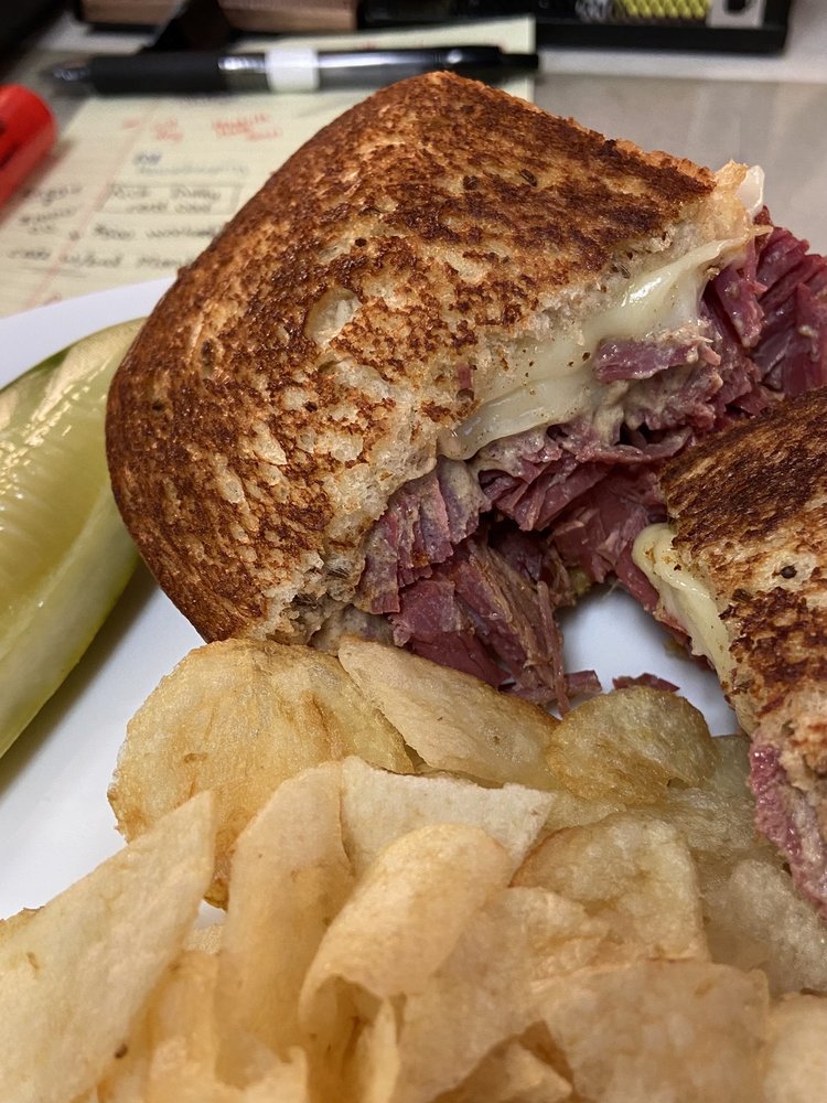 HOUSE OF CORNED BEEF - 20 Photos & 60 Reviews - 5201 W Silver Spring Dr ...