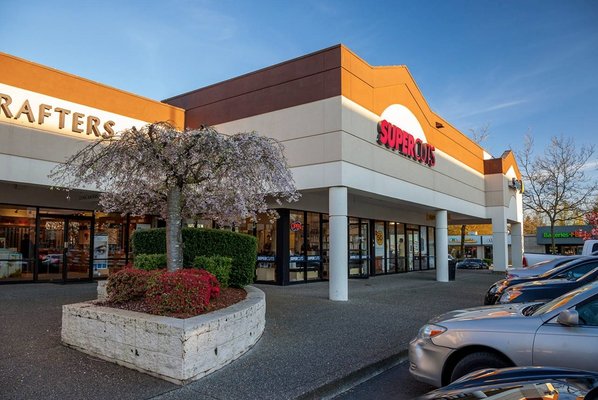 OVERLAKE FASHION PLAZA - Updated October 2025 - 2150 148th Ave NE ...