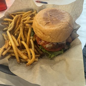 HIGH POINT GRILL - Updated October 2025 - 341 Photos & 226 Reviews ...