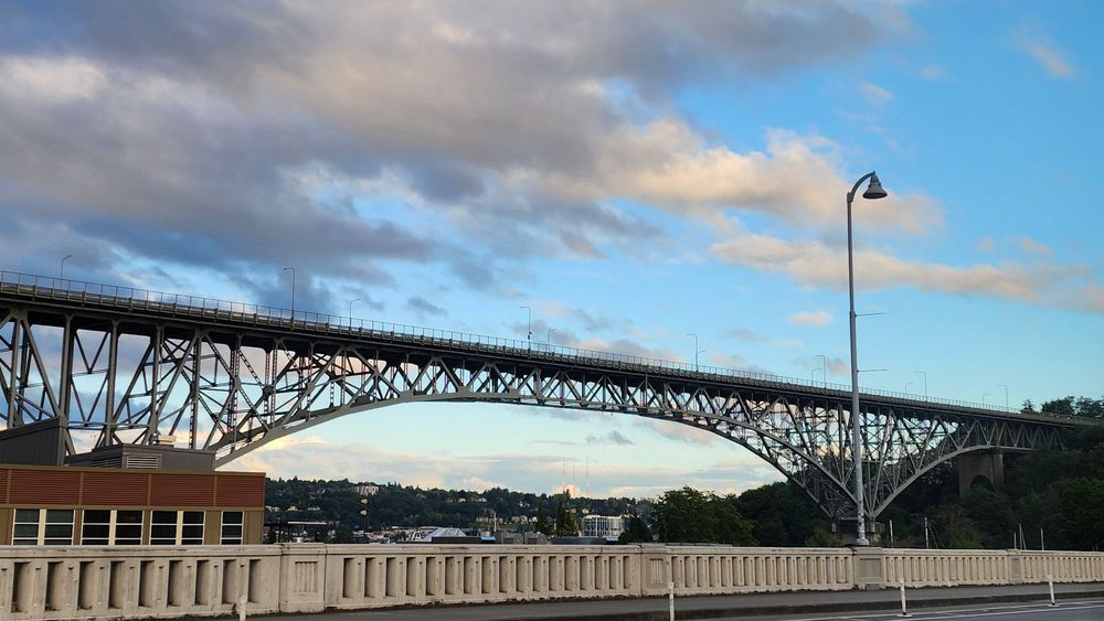 AURORA BRIDGE - Updated July 2025 - 33 Photos & 23 Reviews - Aurora Ave ...