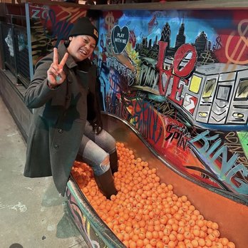 SPIN PHILADELPHIA - Updated May 2025 - 162 Photos & 164 Reviews - 211 S ...