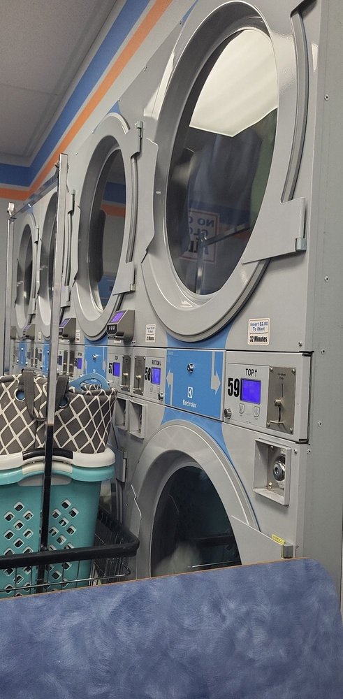 BOULEVARD LAUNDROMAT - Updated February 2026 - 13 Photos & 23 Reviews ...