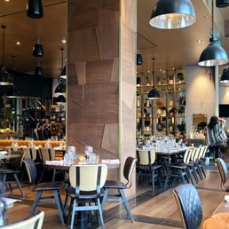 PIZZERIA MORETTI - Updated December 2025 - 99 Photos & 56 Reviews - 328 ...