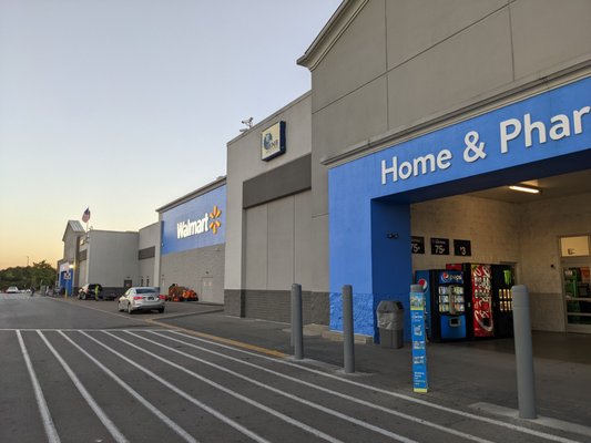 WALMART SUPERCENTER - Updated December 2025 - 23 Photos & 27 Reviews ...