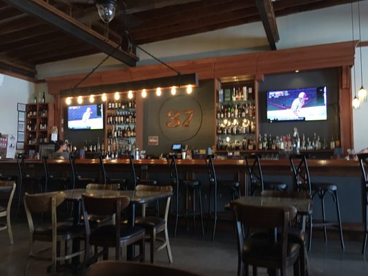 37 CEDAR RESTAURANT & BAR - 72 Photos & 72 Reviews - 37 N Cedar Ave ...