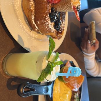 HASH KITCHEN - Updated December 2025 - 758 Photos & 375 Reviews - 264 ...