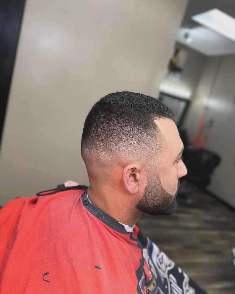 MASTER BLENDS BARBER SHOP - Updated January 2025 - 10 Photos - 1008 ...
