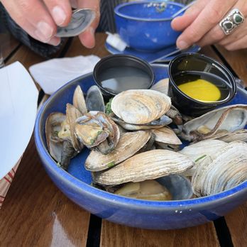 FLANDERS FISH MARKET & RESTAURANT - Updated September 2024 - 332 Photos ...