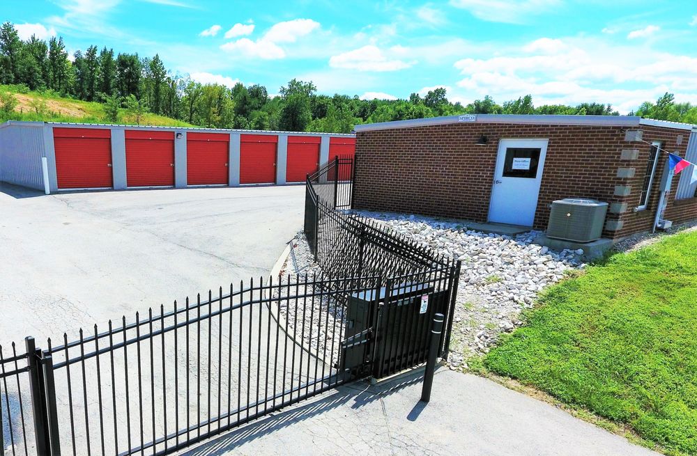 LIGHTHOUSE STORAGE - Updated February 2025 - Request a Quote - 1710 A ...