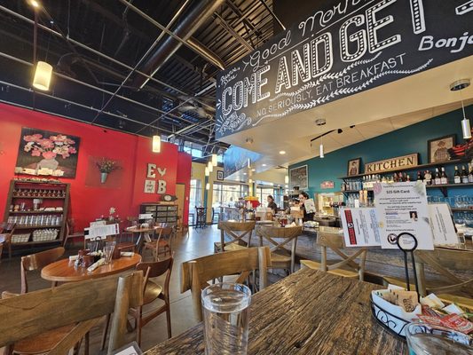 EARLY BIRD RESTAURANT - MIDTOWN - Updated January 2025 - 65 Photos & 37 ...