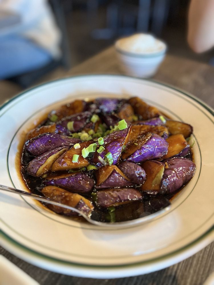 MCCB CHICAGO 时尚食谱 - Updated September 2025 - 1992 Photos & 1053 Reviews ...