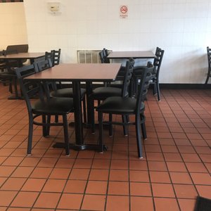 CAPRIS PIZZA - Updated July 2025 - 24 Photos & 91 Reviews - 1722 ...