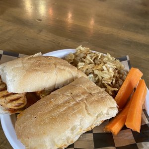 URBAN FARMHOUSE - Updated August 2024 - 99 Photos & 159 Reviews - 13872 ...