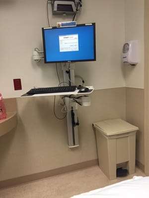 ST. JOSEPH’S HOSPITAL EMERGENCY - Updated May 2026 - 30 Photos & 134 ...