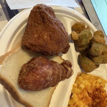 GUS’S WORLD FAMOUS FRIED CHICKEN - CAMELBACK - Updated August 2025 ...