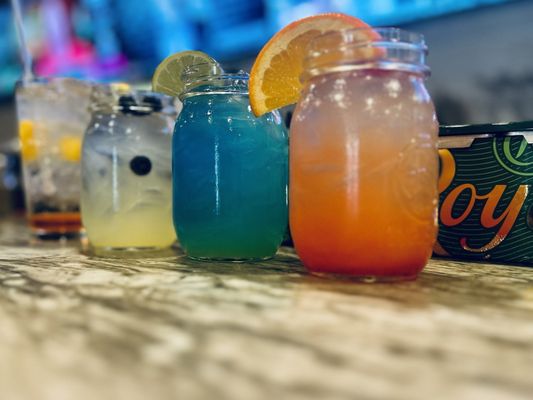 LOBY’S ON CLE - Updated December 2025 - 35 Photos & 17 Reviews - 2730 ...