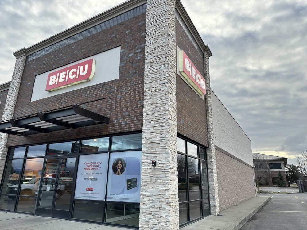 BECU - Updated December 2025 - 16 Photos - 615 N Sullivan, Spokane ...