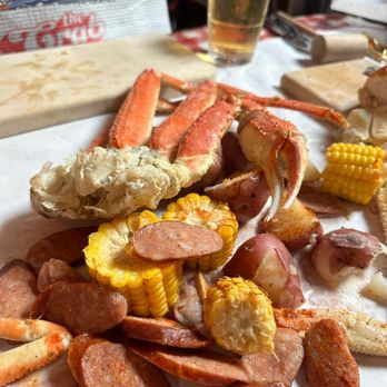 THE CRAB POT - Updated May 2024 - 2981 Photos & 2666 Reviews - 1301 ...