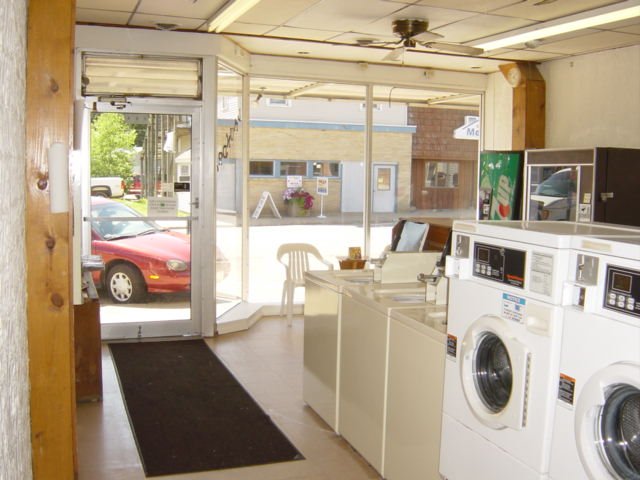 EAST END LAUNDROMATS - Updated June 2024 - 242 N Broadway Ave ...