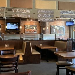 BRICK’S - Updated December 2025 - 407 Photos & 715 Reviews - 482 Main ...