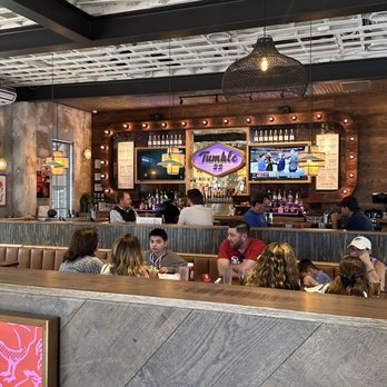 TUMBLE 22 - Updated October 2025 - 455 Photos & 242 Reviews - 1017 ...