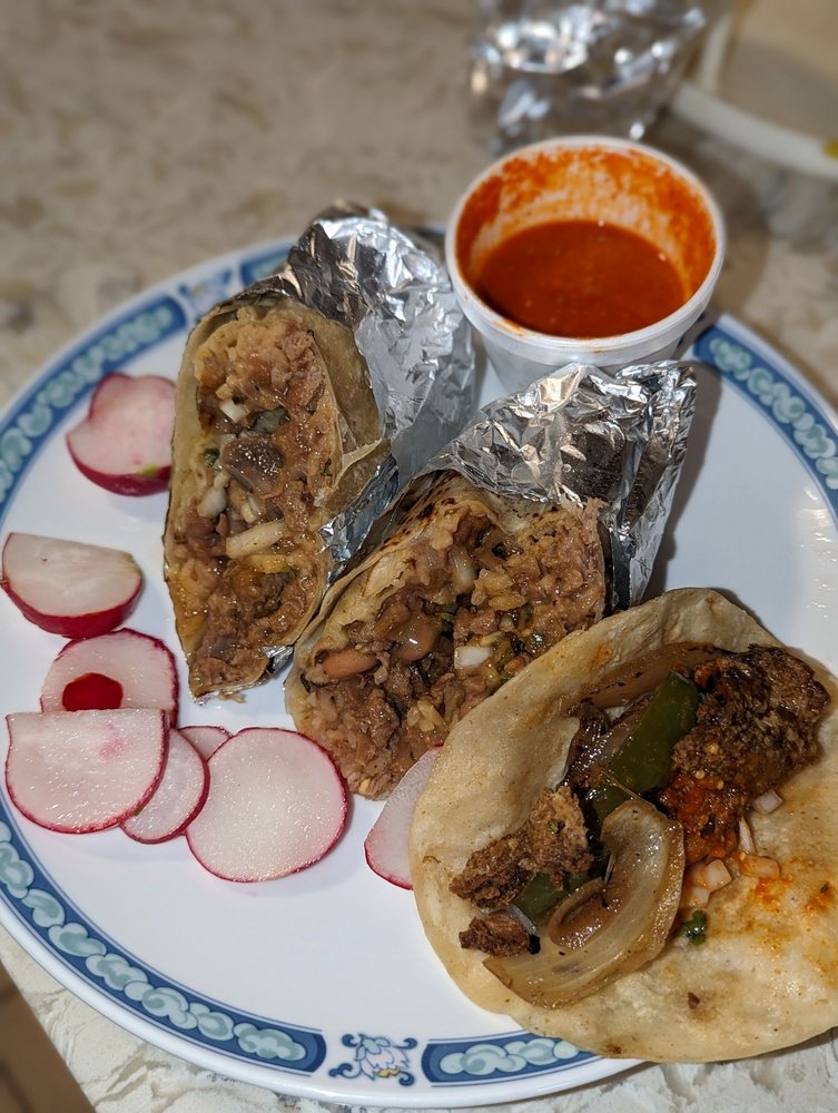 MEMITOS BURITOS - Updated May 2025 - 14 Photos - East Los Angeles ...