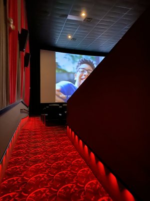 MJR WATERFORD CINEMA - Updated January 2026 - 61 Photos & 90 Reviews ...