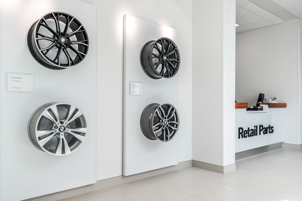 BMW OF WICHITA - Updated January 2026 - 28 Photos & 27 Reviews - 11000 ...