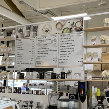 WORLD TRAVELER COFFEE ROASTERS - Updated November 2024 - 371 Photos ...