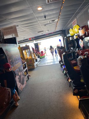 HOLLYWOOD ARCADE - Updated December 2025 - 12 Photos - 802 Boardwalk ...