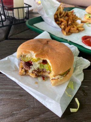 SOMEBURGER - 41 Photos & 91 Reviews - 1002 Decker Dr, Baytown, Texas ...