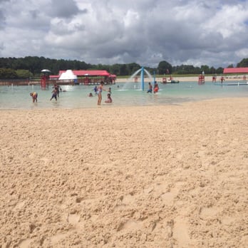 THE BEACH AT CLAYTON CNT INT PK - Updated March 2026 - 11 Photos - 2300 ...