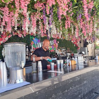 LH ROOFTOP - Updated June 2024 - 883 Photos & 526 Reviews - 85 E Wacker ...