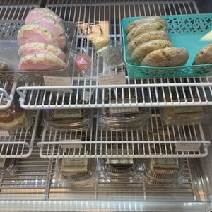 POST & POUR - Updated July 2025 - 25 Photos - 19001 Cascadia Blvd E ...