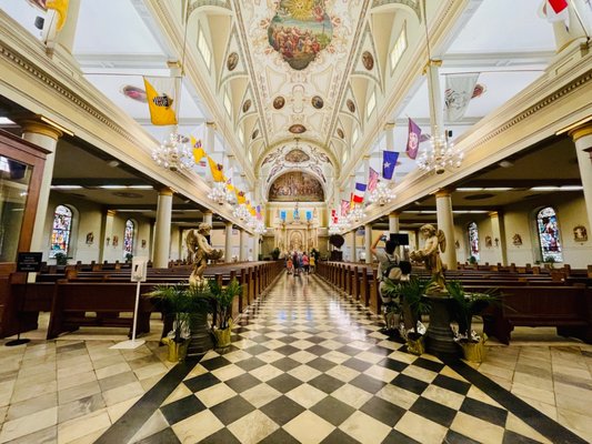 ST LOUIS CATHEDRAL CONVENT - Updated March 2025 - 335 Photos & 51 ...