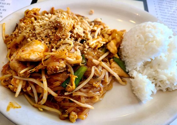 THAI DELIGHT RESTAURANT - 101 Photos & 133 Reviews - 1895 W Hillsboro ...
