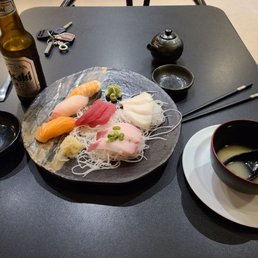 SUSHI MASTER - Updated April 2025 - 96 Photos & 71 Reviews - 9415 ...