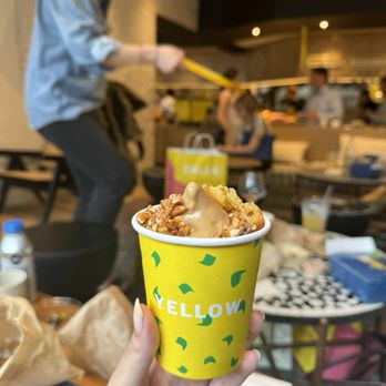 YELLOW THE CAFE - Updated July 2024 - 567 Photos & 243 Reviews - 1524 ...