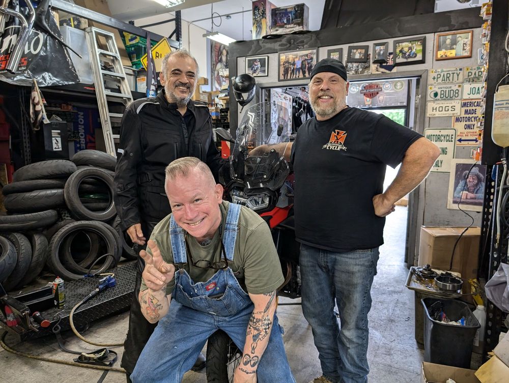 EVO CYCLE - Updated December 2025 - 19 Photos - 61 Elm St, Manchester ...