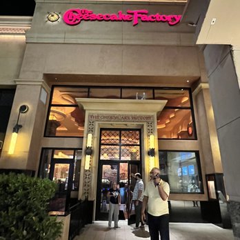 THE CHEESECAKE FACTORY - SAN JUAN - Updated October 2025 - 294 Photos ...
