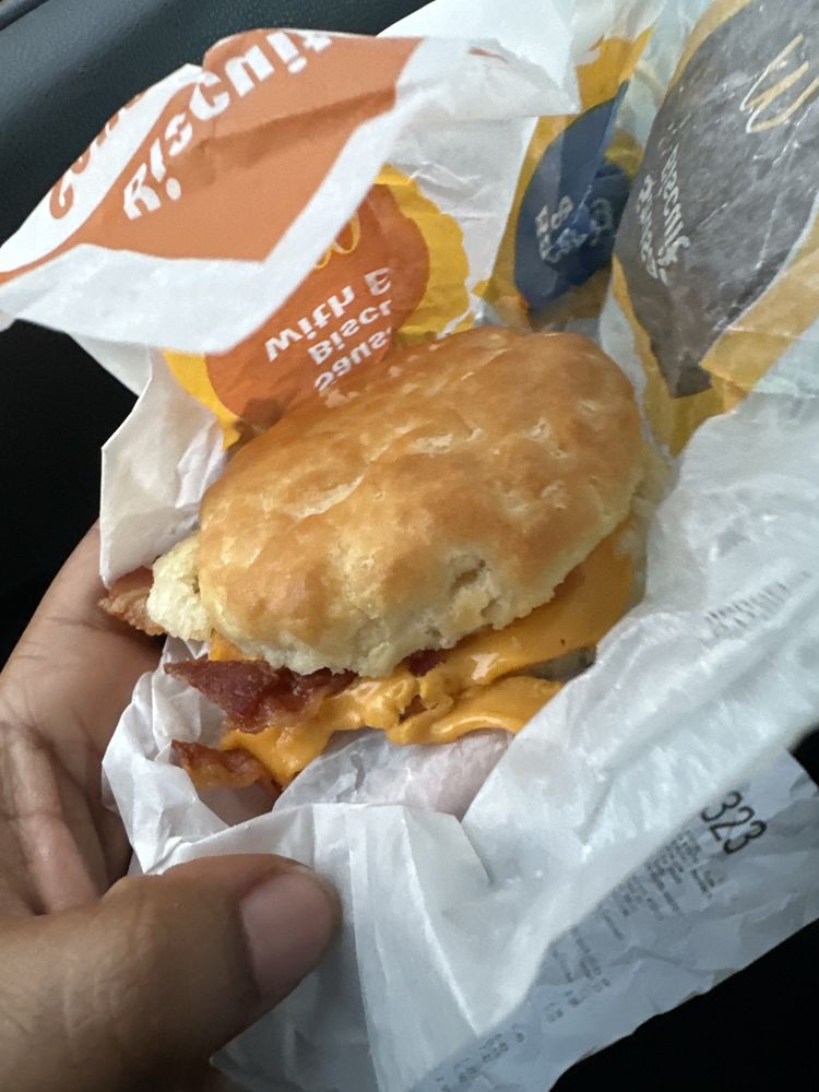 MCDONALD’S - Updated August 2024 - 23 Reviews - 1512 Goodman Rd, Horn ...